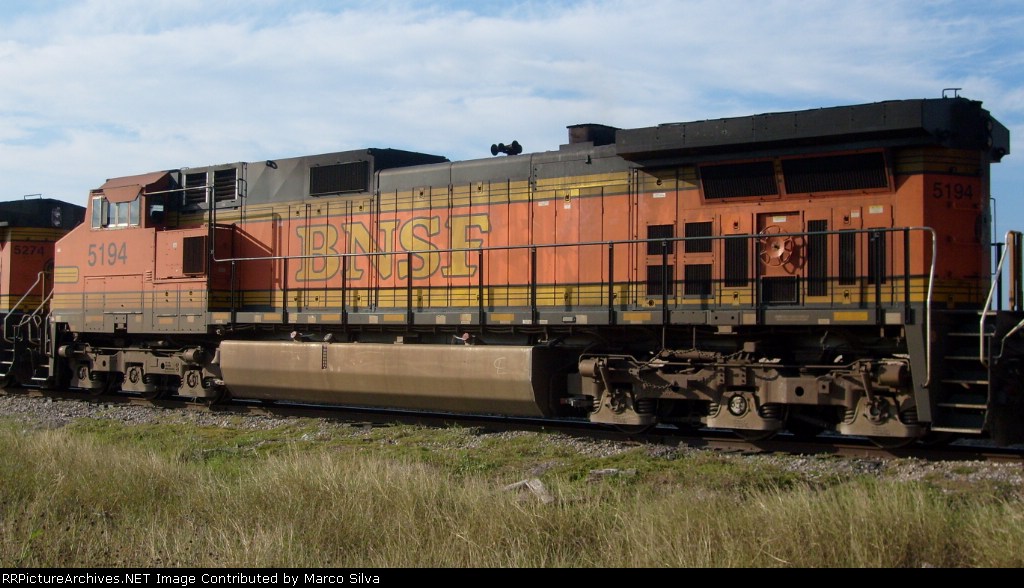 BNSF 5194